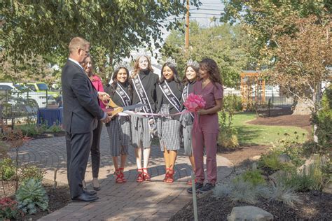 Astria Sunnyside Hospital Cancer Center Officially Opens New Healing
