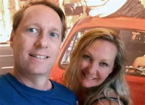 Муж зарезал жену которая смеялась над его хозяйством и изменила ему с подругой