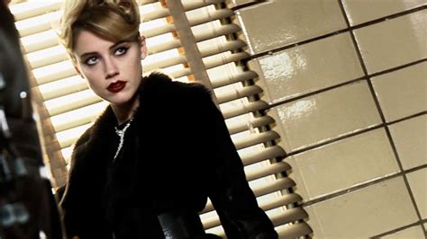 Amber Heard Vogue It