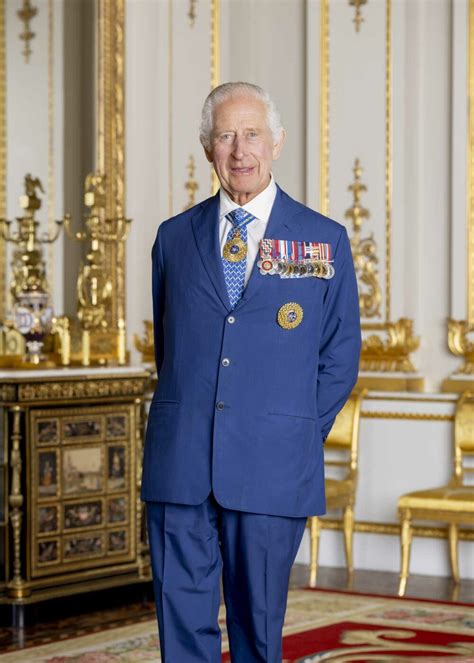 Portraits officiels du roi Charles III d'Australie