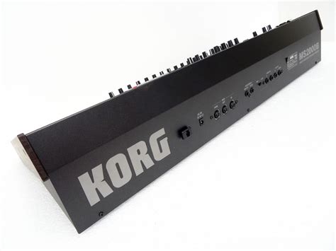 Matrixsynth B Korg Ms2000b Virtual Analog Synthesizer Vocoder W Orig Hard Case Sn 001434