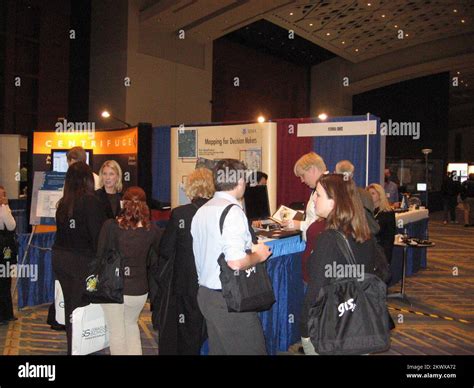 Esri Gis Hi Res Stock Photography And Images Alamy