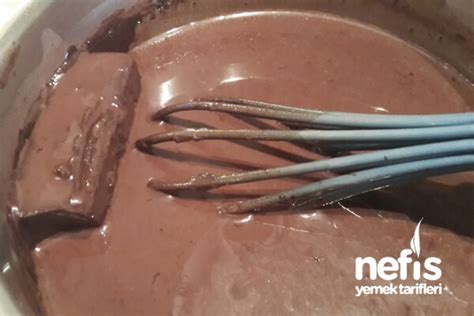 Bitter Çikolatalı Krema 2 Farklı Sunumuyla Nefis Yemek Tarifleri