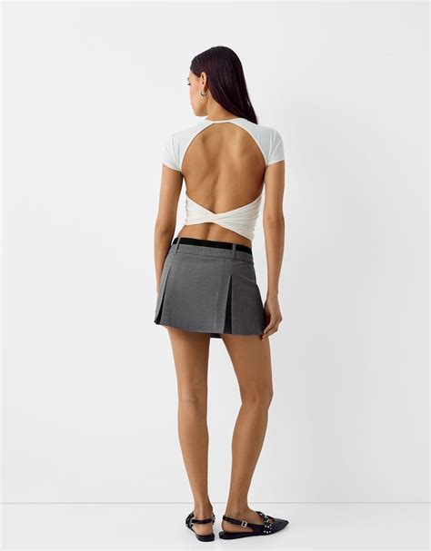 Спідниця шорти з бантовими складками Жінки Bershka