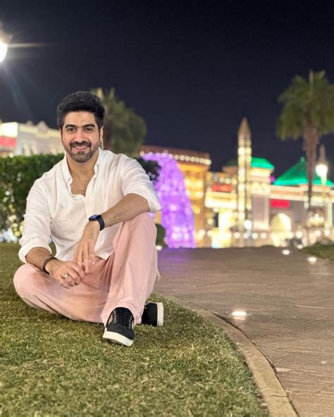 Syed Ali Haider New Beautiful Pictures And Videos With Family Reviewit Pk