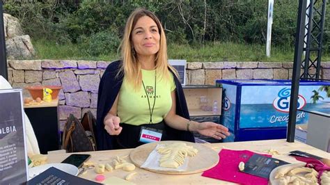 A Olbia I Segreti Della Longevità Con Simonetta Bazzu E Caterina Fenu