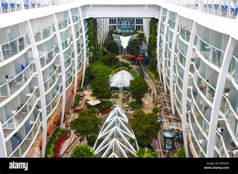 Cape Canaveral Usa May 05 2018 The Central Park At Cruise Liner Or