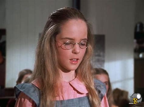 دانلود سریال خانه کوچک با دوبله فارسی فصل دوم قسمت دوم فیلو