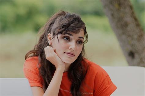 Hande Erçel Es Eda Yildiz