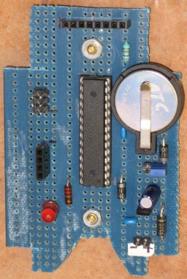 Clock With Nokia LCD Display