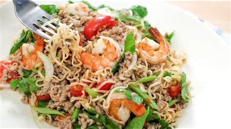 Thai Instant Noodle Salad Recipe Yum Mama ยำมาม่า Hot Thai Kitchen