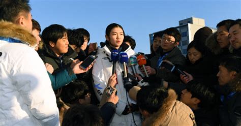 [포토]담담한 표정으로 인터뷰에 응하는 심석희