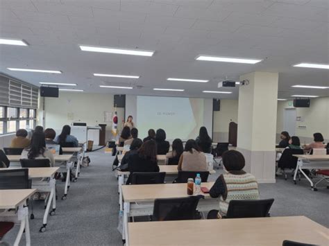 옥천교육지원청학교업무 효율화 교무실무사역량강화연수 운영 옥천교육지원청학교업무 효율화 교무실무사역량강화연수 운영