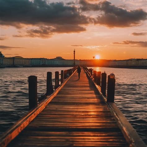 Usnewsper On Linkedin Florida Woman Jumps From Pier To Escape Police