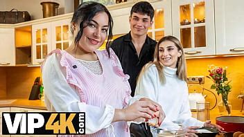 MOMMY K Bathroom Game Ended Up As A Really Sex With Christina Santes XNXX COM