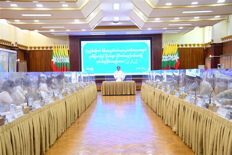 ၇၅ နှစ်မြောက် စိန်ရတုလွတ်လပ်ရေးနေ့ အထိမ်းအမှတ် ဂုဏ်ပြုယာဉ်နှင့် ပြခန