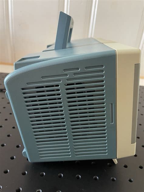 Tektronix AFG3022C Arbitrary Waveform Function Generator 2 Ch 250MS S 25 MHz EBay