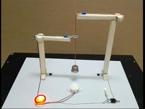 Earthquake Detection Device 🌎