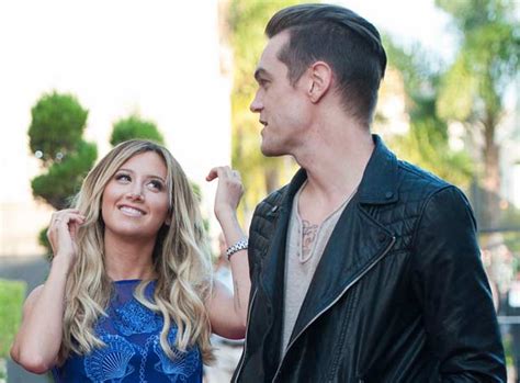 High School Musical Star Ashley Tisdale Gets Married Celeb Zen