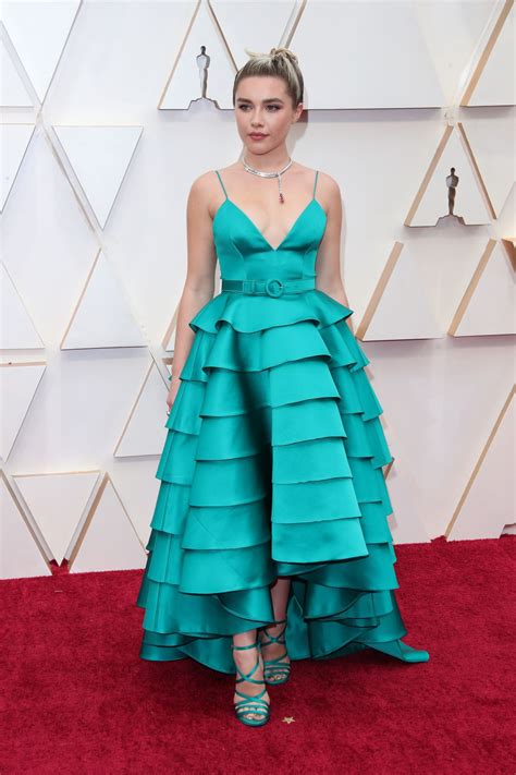 Florence Pugh Oscars 2020 Red Carpet • Celebmafia
