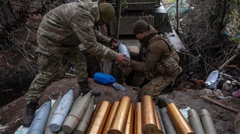 Літак і понад 700 військових Генштаб повідомив про втрати російської