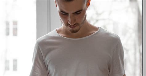 실내 가젯 거래 결제 경제적 거래 구매 금융 기기 기술 남자 도시의 디지털 디지털 상거래 라이프스타일 무선 비즈니스 세로 형식 소비자