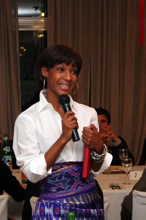 Geri Benoit Ambasciatrice Di Haiti In Italia Vince Il Premio Internazionale Profilo Donna