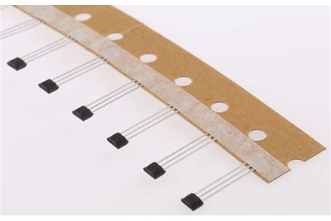 Texas Instruments Lm35dt Nopb Temperature Sensor 0 To 100 °c ±0 6°c Analogue 3 Pin To 220