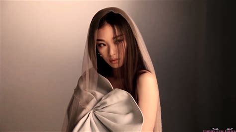 Chinese Celebrity Ni Ni Ballbusting 3 Nutshots Beautiful Asian Actress Balls Kick And Nut Punch