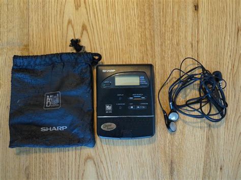 Sharp Md D10 Welterster Minidisc Player Mit Pink Floyd Disc Kaufen