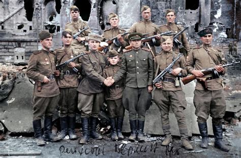 Uniforms Of The Workers And Peasants Army Rkka 1941 1945 — Victoria