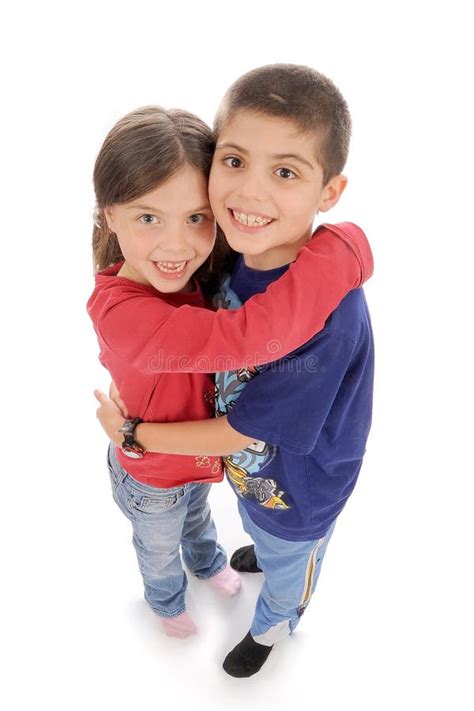 Hermano Y Hermana Lindos Imagen De Archivo Imagen De Persona 21316863