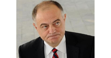 Ген Атанас Атанасов към Бойко Борисов Пиле шарено от Банкя ти какво направи за бежанците