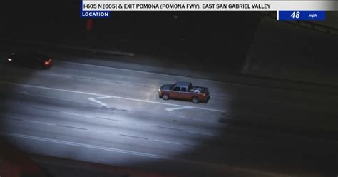 Los Angeles Police Chase A Stolen Vehicle Suspect Cbs Los Angeles