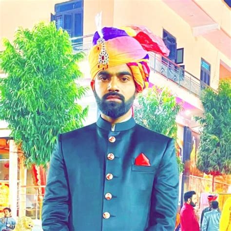 Kunal Rathore आगून्ता I Rathore Kunal • Threads Say More