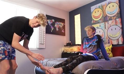 Maverick Bakers Feet