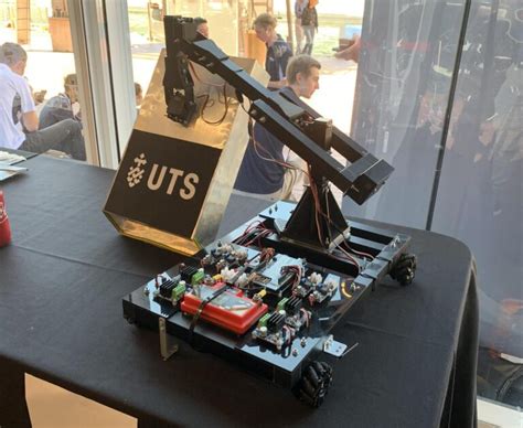 Competition Robot Picks Up Almost All The Balls Arduino Blog