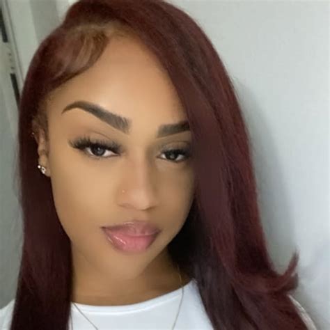 Annabelle Bellex Threads Say More