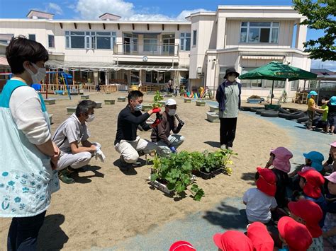Ja仙台青年部 おはようございます。 中田支部の幼稚園での野菜定植指導の様子を紹介いたします。