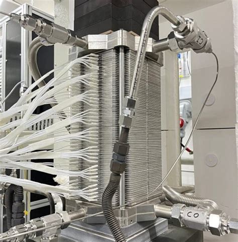 Korean Researchers Build 8 Kw Solid Oxide Electrolysis Cell That Can Produce 5 7 Kg Of Hydrogen