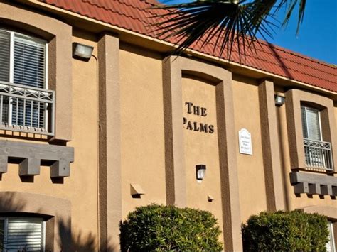 Elan The Palms Apartments In San Diego Ca