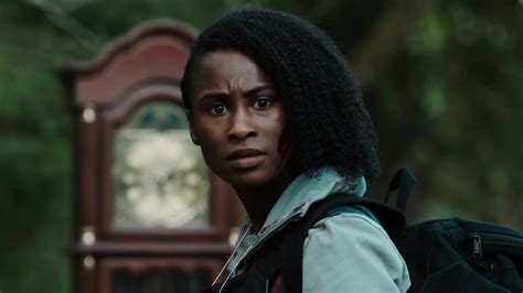 Watch Van Helsing Excerpt Van Helsing Violet Doesnt Know Who To Trust Season 4 Episode 8