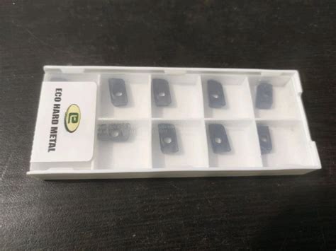 Black APMT1135PDER Carbide Cutting Tool Insert 1 Mm At 1000 Box In Gurugram