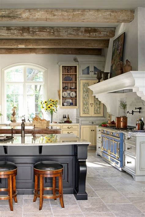 24 Gorgeous French Inspired Kitchens Artofit