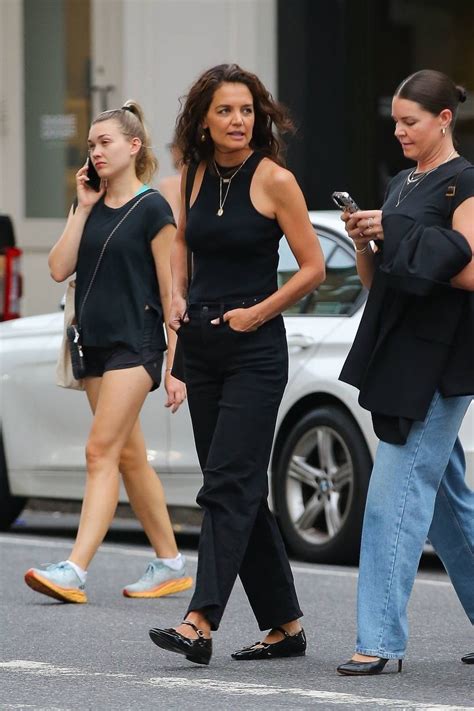 Katie Holmes Is Falls Ultimate Fashion It Girl—heres How To Shop Her