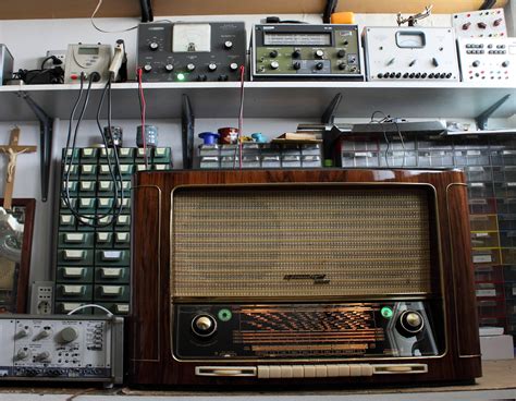 Grundig 5050W enhanced – Luxuryradios – Restauro radio e Hi-Fi d'epoca