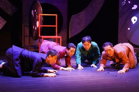 Quan thanh tra hài kịch kinh điển hấp dẫn của Nhà hát Kịch Việt Nam