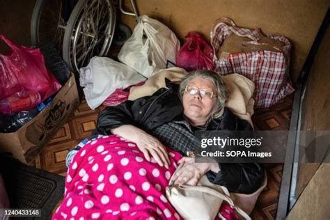 Subway Emergency Evacuation Photos And Premium High Res Pictures Getty Images