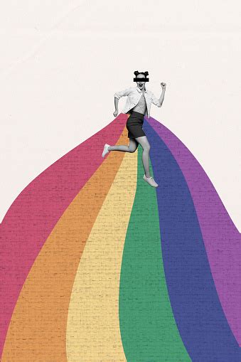 현대 수직 포스터 트렌드 아트 콜라주 흥분 소녀 테이프 눈 스탠드 밝은 무지개 트랜스젠더 선전 다양성 20 24세에 대한 스톡 사진 및 기타 이미지 Istock