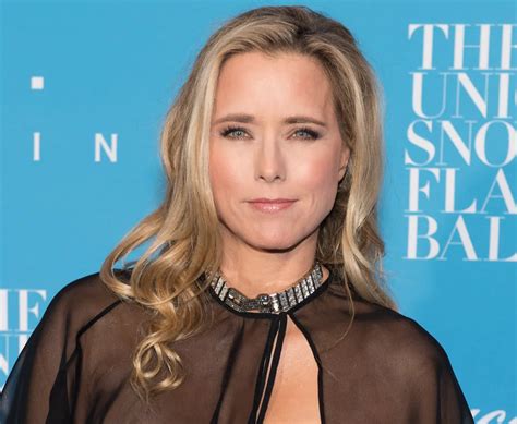 See What Téa Leoni Looks Like Now At 56 — Celebwell